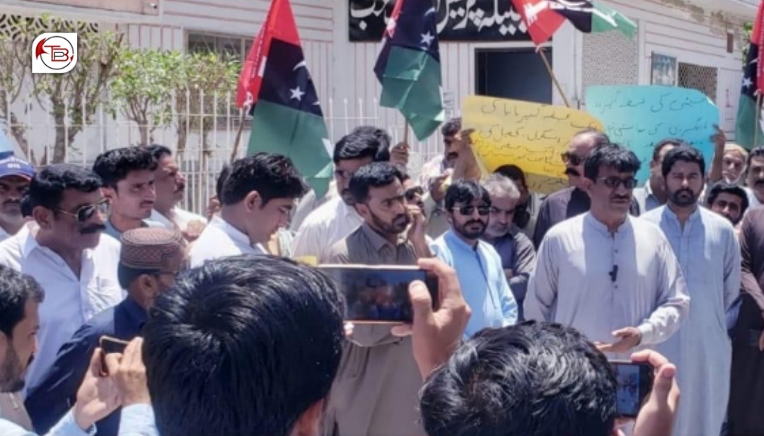 Gaddani: Fishing Village residents protest eviction notice | The ...
